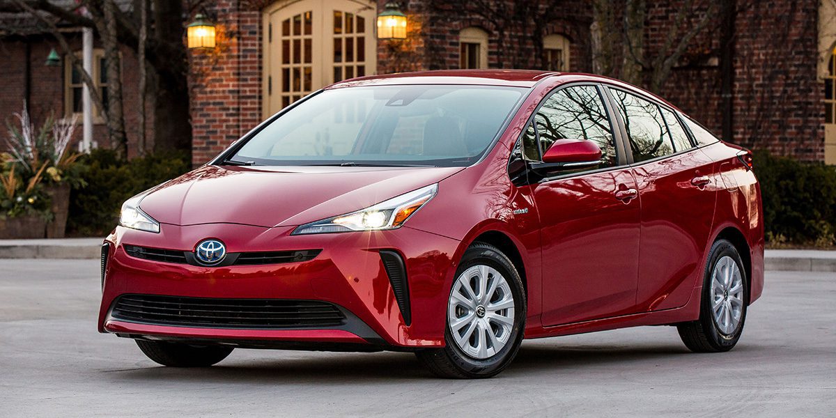 2022 Toyota Prius | Consumer Guide Auto