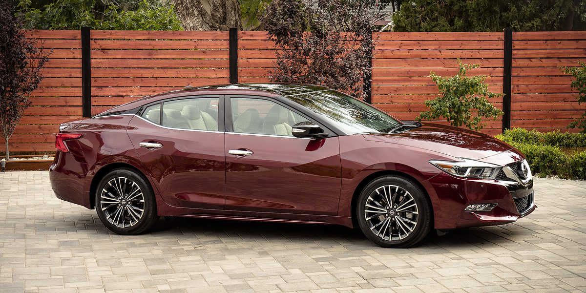 2018 Nissan Maxima | Consumer Guide Auto