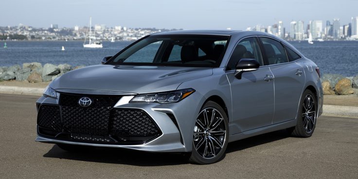 2020 Toyota Avalon Best Buy Review | Consumer Guide Auto