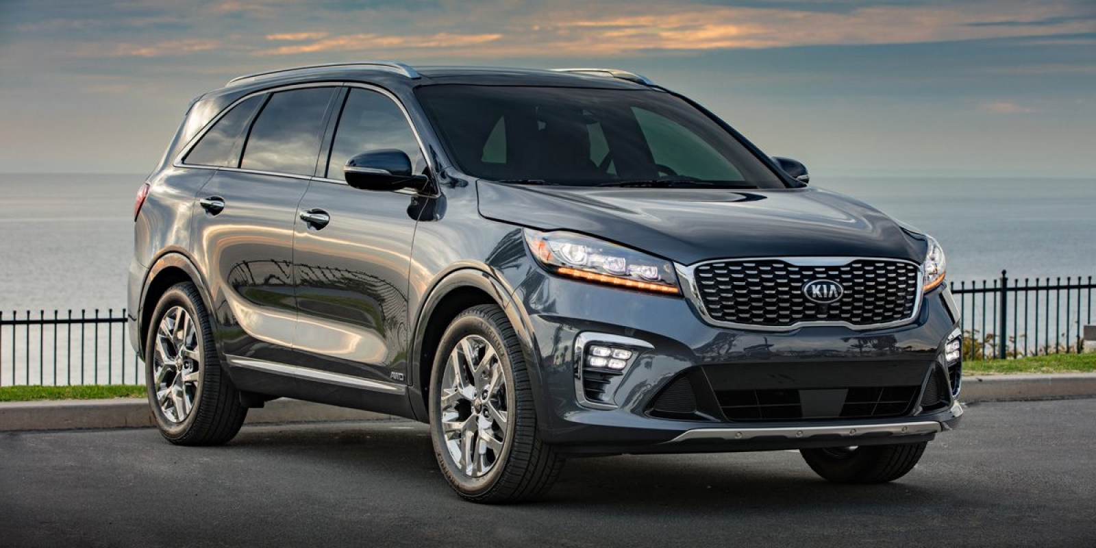2020 Kia Sorento | Consumer Guide Auto