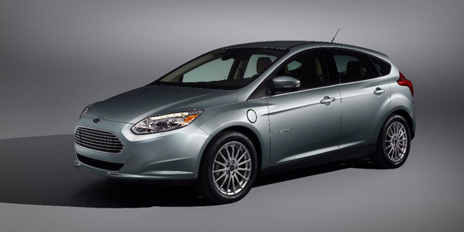 2014 Ford Focus Electric | Consumer Guide Auto