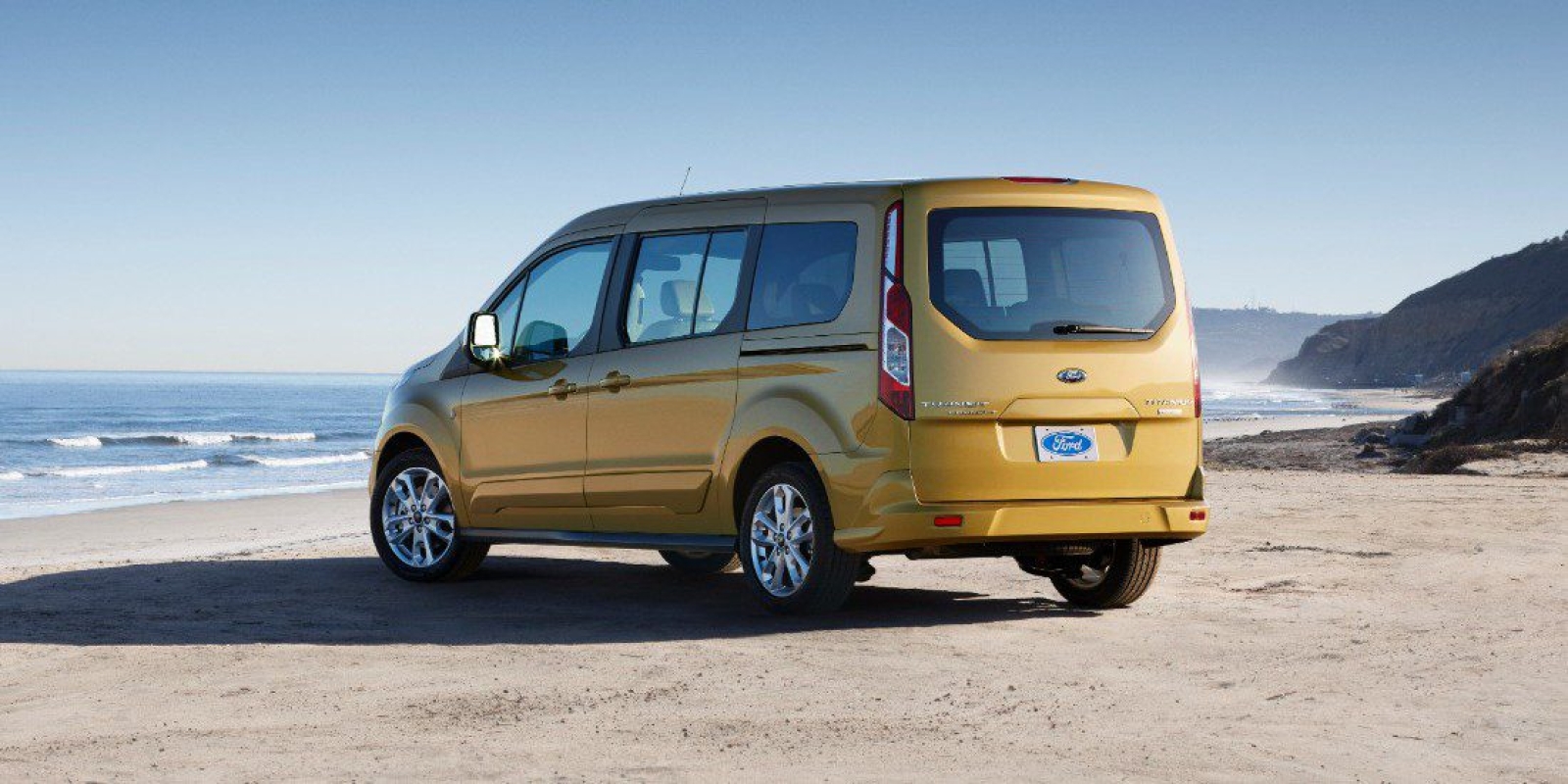 2018 Ford Transit Connect | Consumer Guide Auto