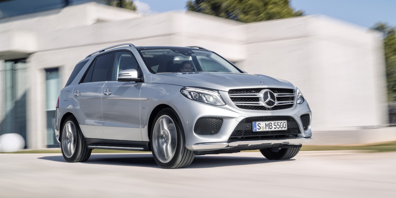 2016 Mercedes-Benz GLE-Class | Consumer Guide Auto