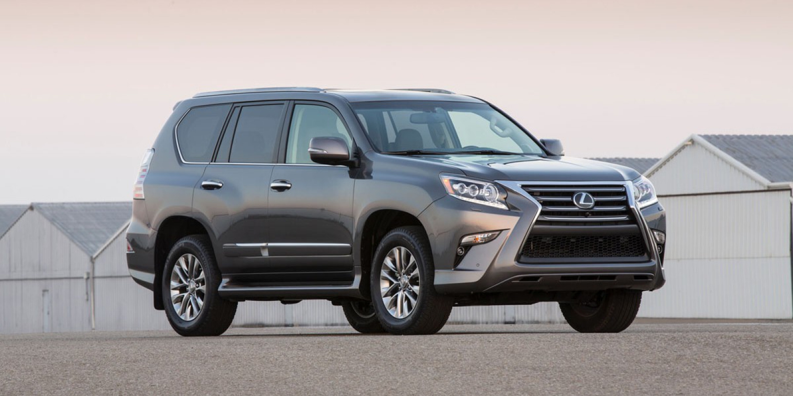 2016 Lexus GX | Consumer Guide Auto