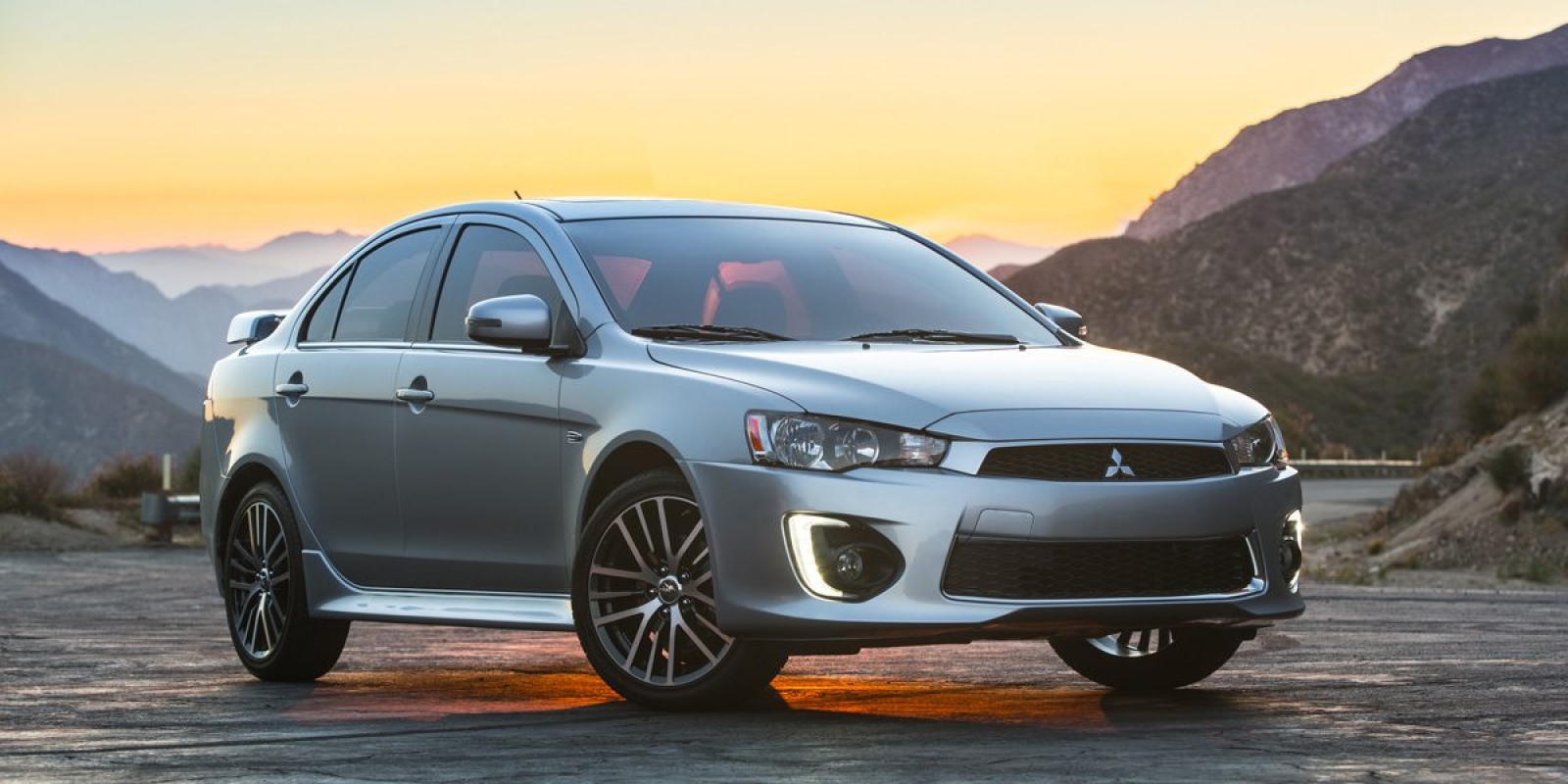 2016 Mitsubishi Lancer | Consumer Guide Auto
