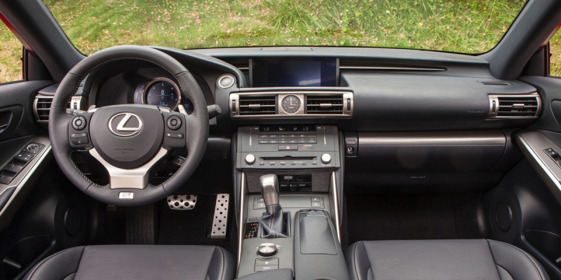 2016 Lexus IS | Consumer Guide Auto