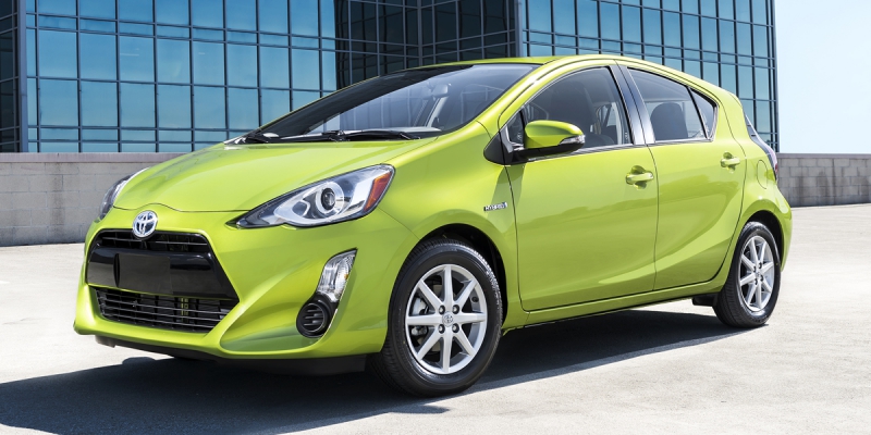 2016 Toyota Prius c | Consumer Guide Auto