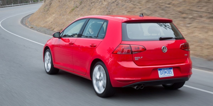 2016 Volkswagen Golf | Consumer Guide Auto