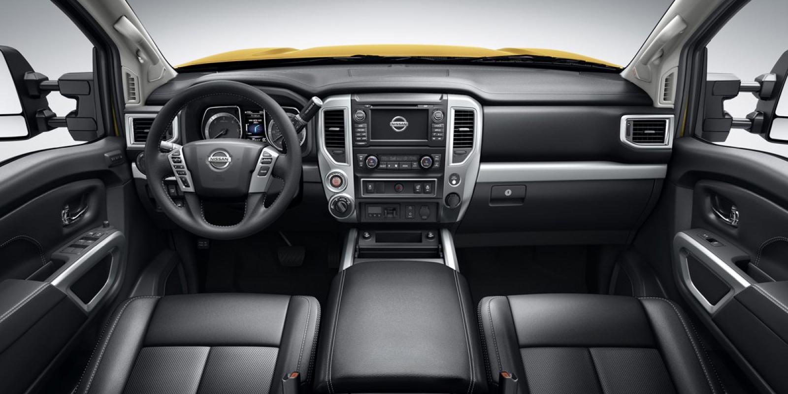 2016 Nissan Titan | Consumer Guide Auto