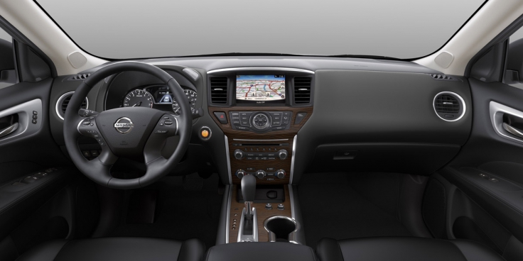 2017 Nissan Pathfinder | Consumer Guide Auto