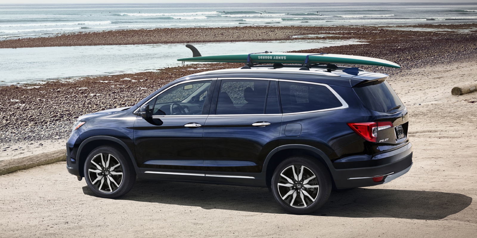 2021 Honda Pilot | Consumer Guide Auto
