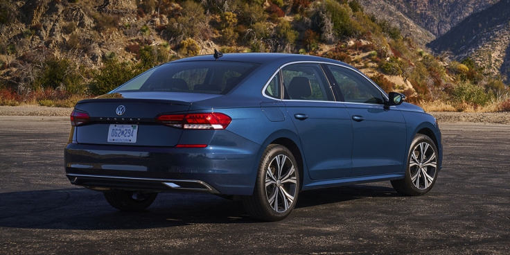 2021 Volkswagen Passat | Consumer Guide Auto