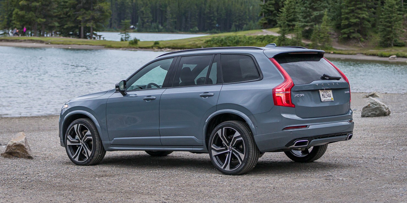 2020 Volvo XC90 | Consumer Guide Auto