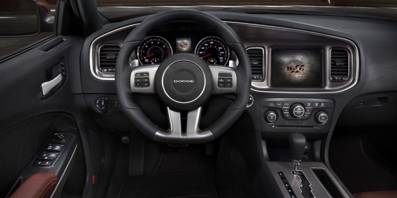 2014 Dodge Charger | Consumer Guide Auto