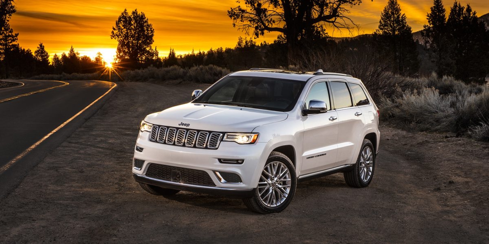 2019 Jeep Grand Cherokee | Consumer Guide Auto