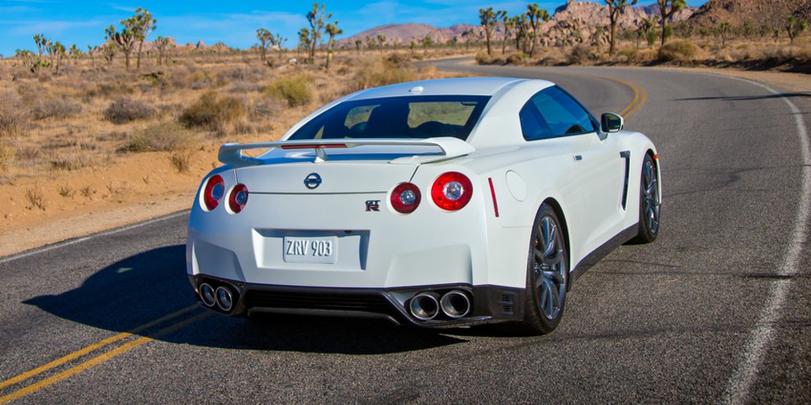 2014 Nissan GT-R | Consumer Guide Auto