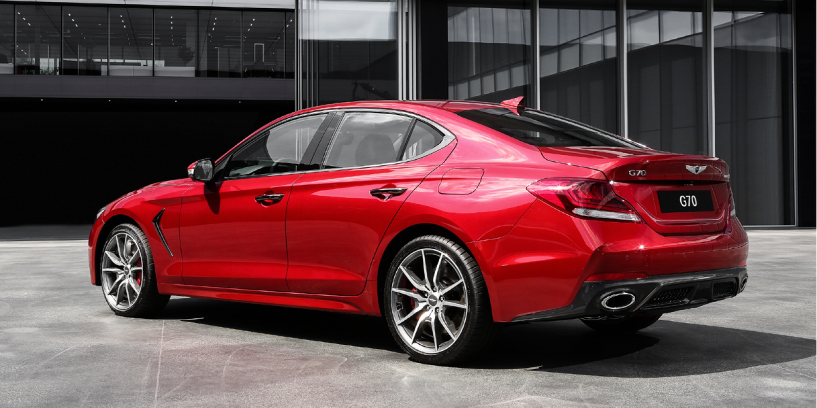 2021 Genesis G70 | Consumer Guide Auto