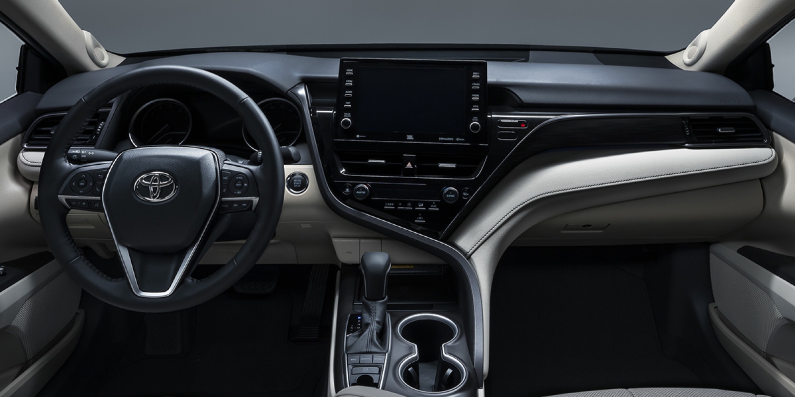 2021 Toyota Camry | Consumer Guide Auto