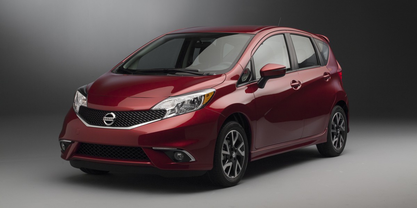 2016 Nissan Versa Note | Consumer Guide Auto
