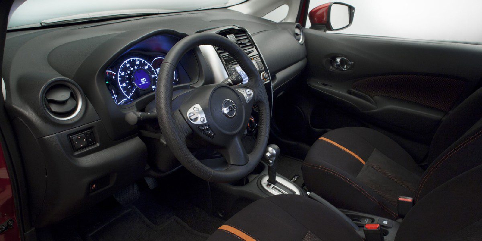 2016 Nissan Versa Note | Consumer Guide Auto